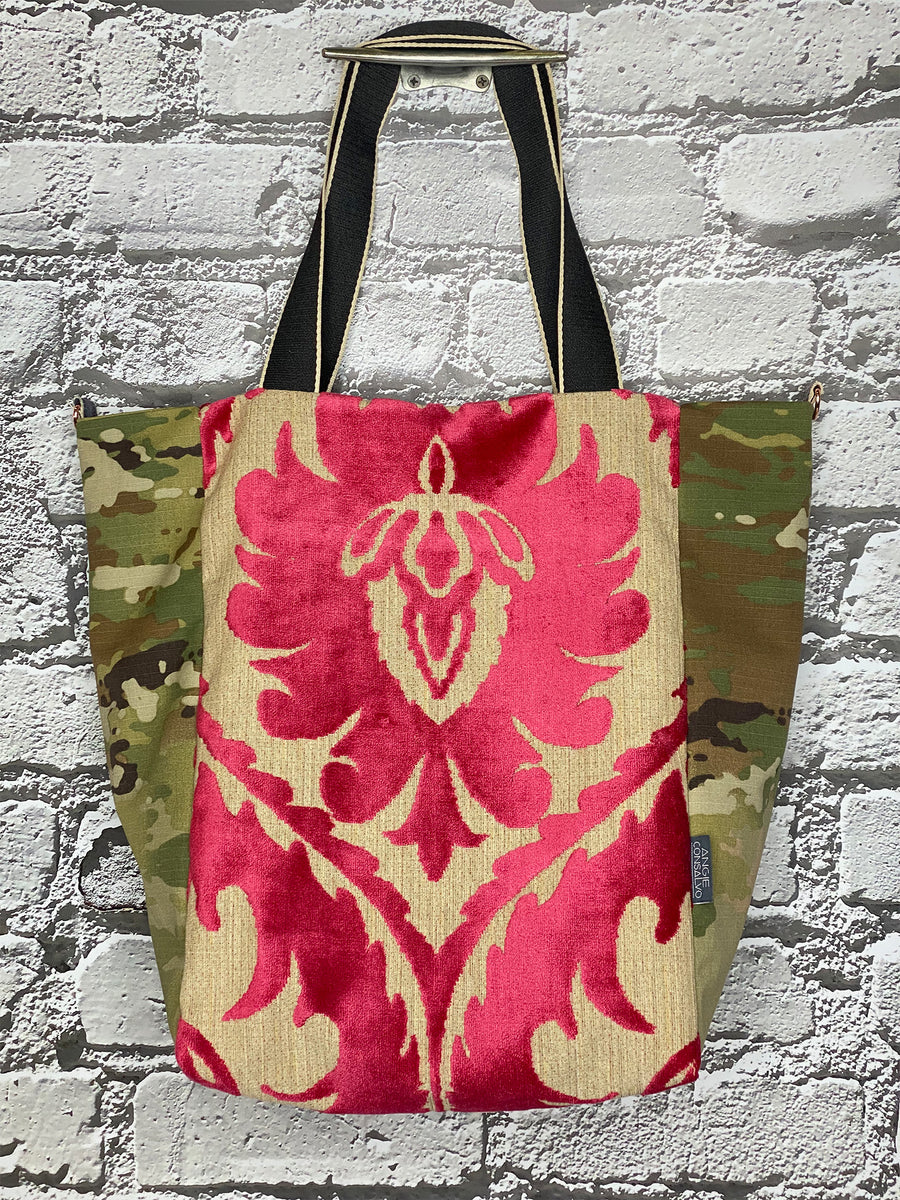 Camo & Pink Carryall – Flower Revolution